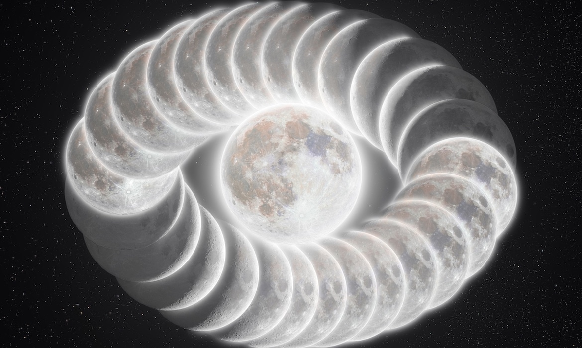 Photographer Uses 2 Million Photos To Show Moon’s Movement | My Modern ...